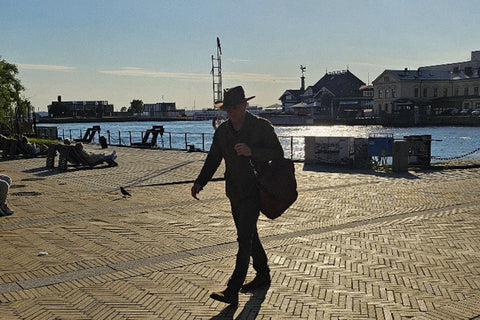 About Us – The J. Peterman Company