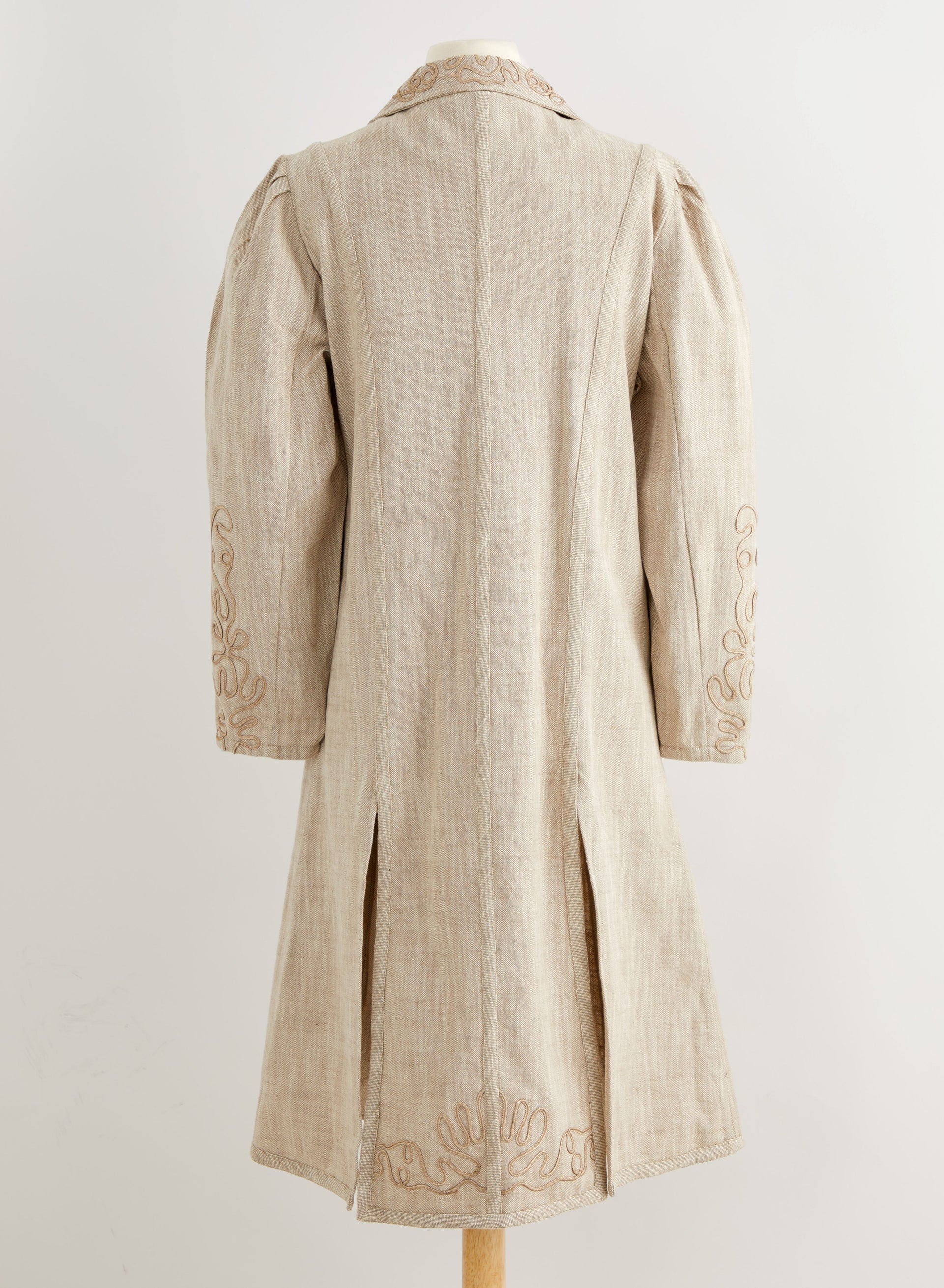 Edwardian Embroidered Duster - The J. Peterman Company